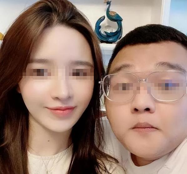 女主播和小姐没有区别图标