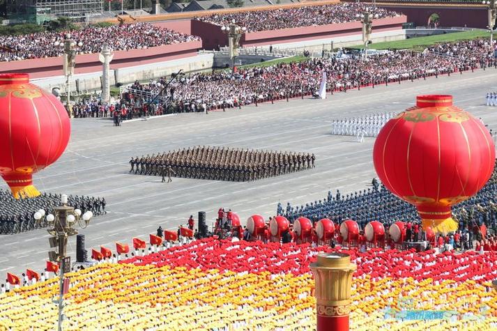 2009年大阅兵高清完整版图标