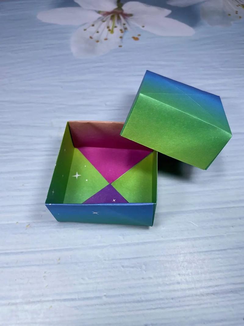 带盖子的盒子怎么折图标