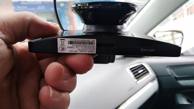 m320行车记录仪电量不足问题截图