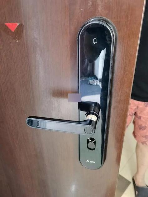 指纹锁用钥匙怎么打不开图标