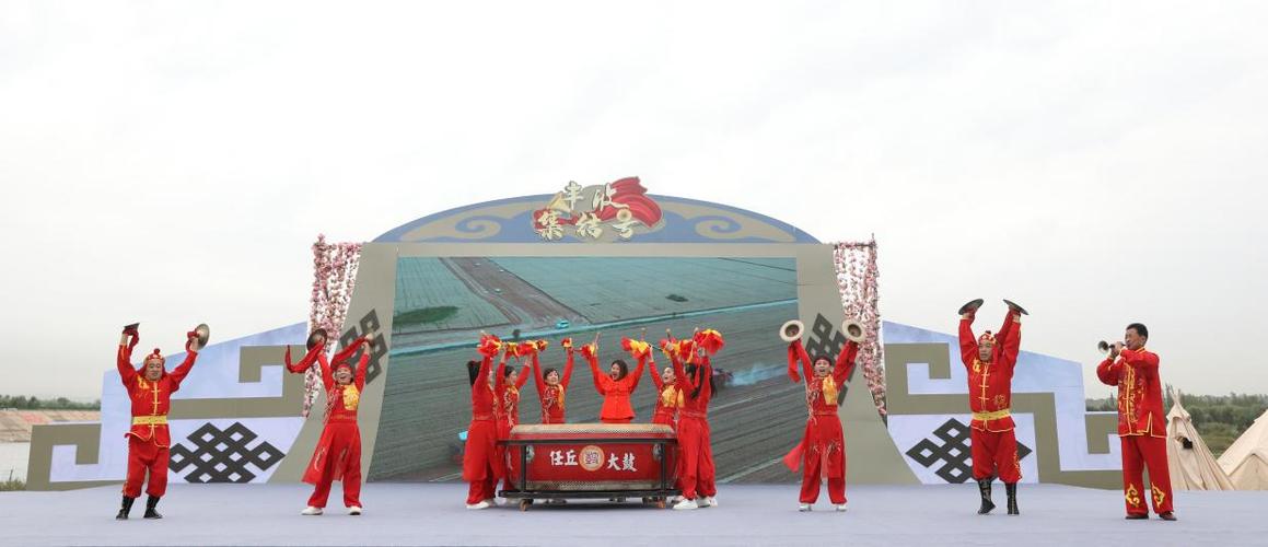 央视乡村大舞台截图