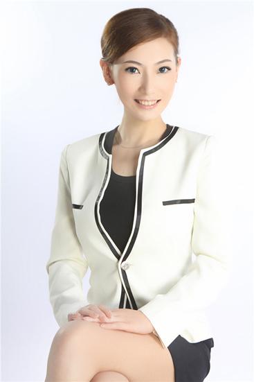 天津卫视津晨播报女主播截图