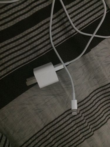 苹果充电充一下断一下截图