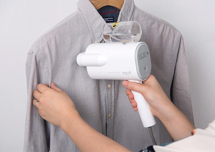吹风机可以吹干衣服吗图标