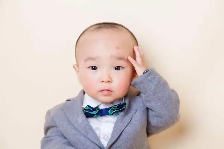 现在小臭臭几岁了图标