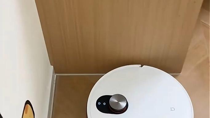 小米扫地机器人清理尘盒图标