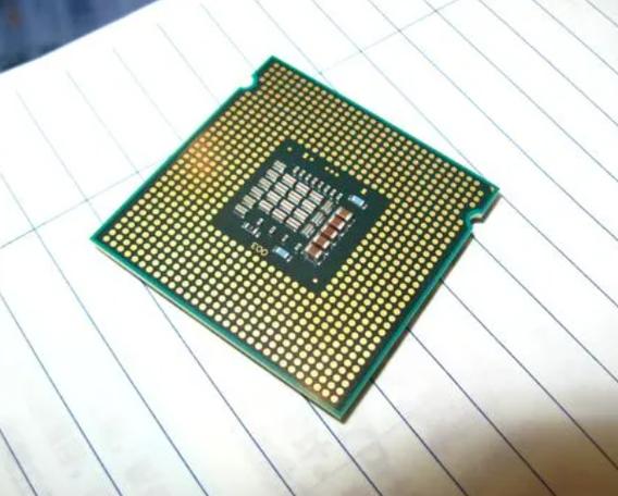 cpu使用率忽高忽低图标