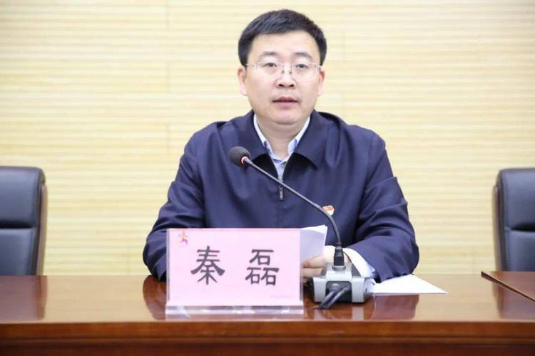 秦磊简介图标