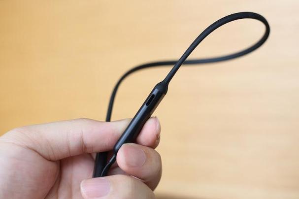 beats一直白灯图标