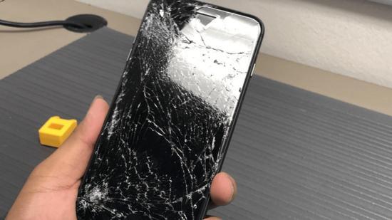 iphone碎屏以旧换新图标