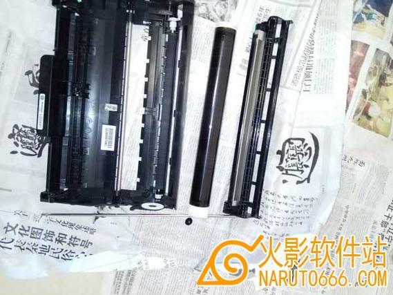 联想打印机硒鼓怎么拿出来截图