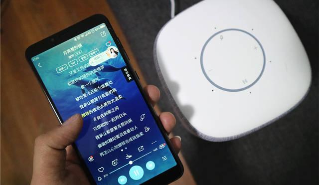 音量按键默认控制小爱同学缩略图