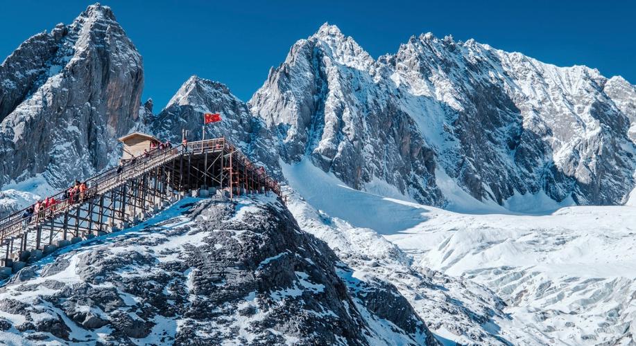 玉龙雪山能爬吗图标