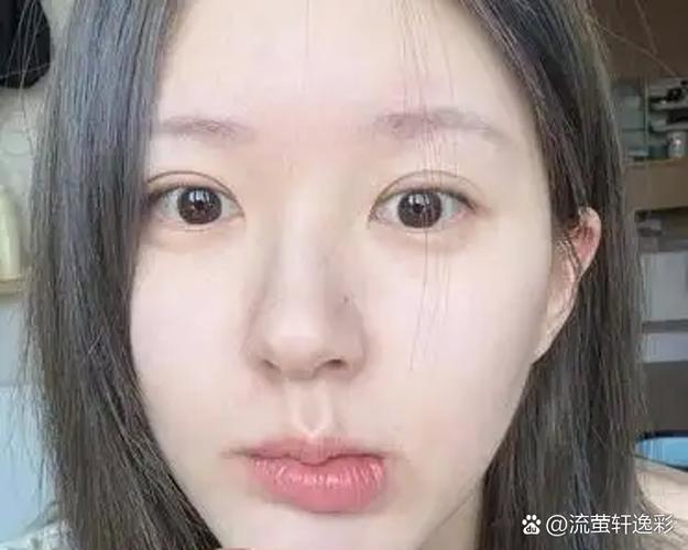女生说她没化妆 咋回复图标
