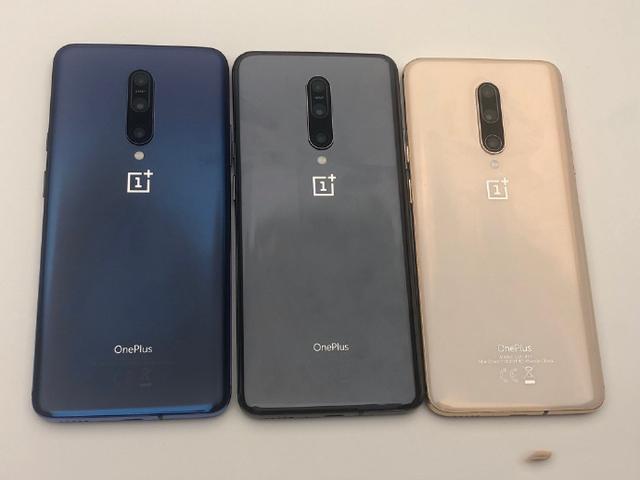 一加7pro蓝色和黑色哪个好看