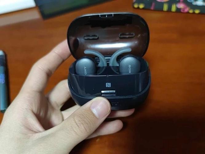 索尼蓝牙耳机sp900怎么关机截图