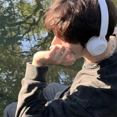 男生头像超清图片帅气截图