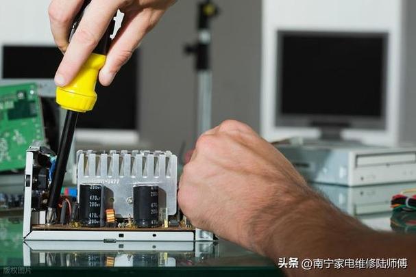 电视指示灯亮一下就灭图标