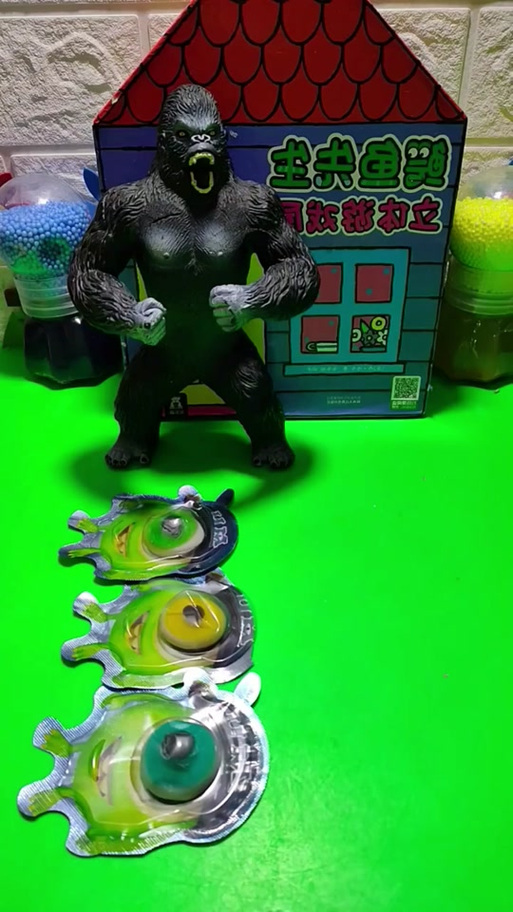 绿色迪迦奥特曼视频图标