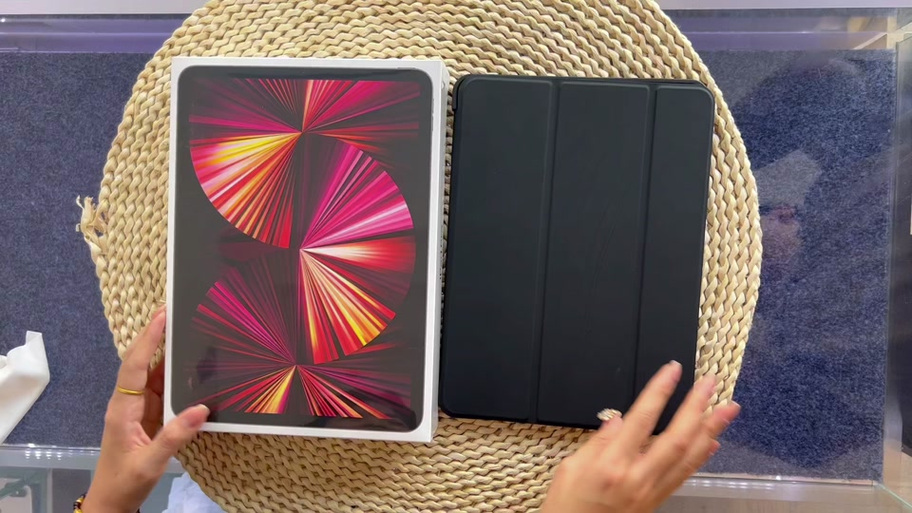 ipad2021深空灰好看还是银色好看图标