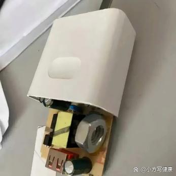 手机充电器摔了一下会坏吗图标