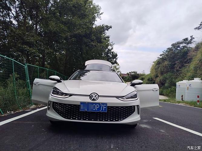 张小白还自驾旅行吗图标