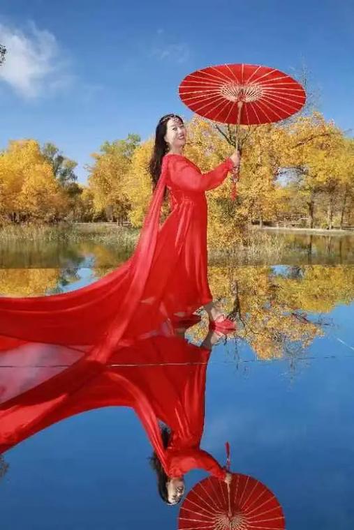 含倩影的四字词语图标