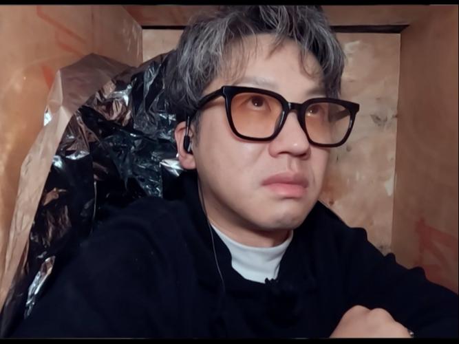 躲猫猫游戏图标