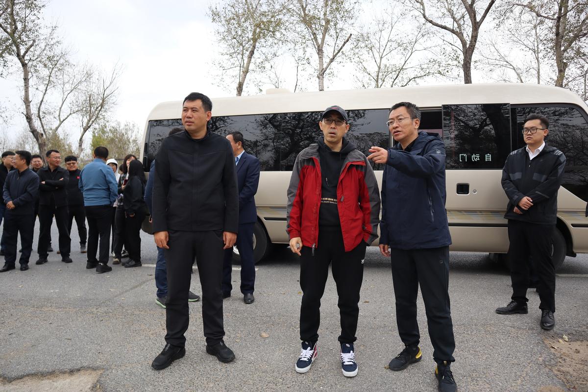 董闯的工作经历图标