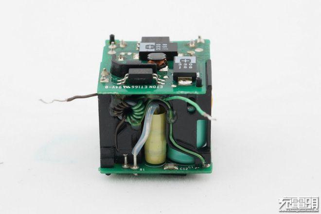 华为5v1a充电器拆解图标