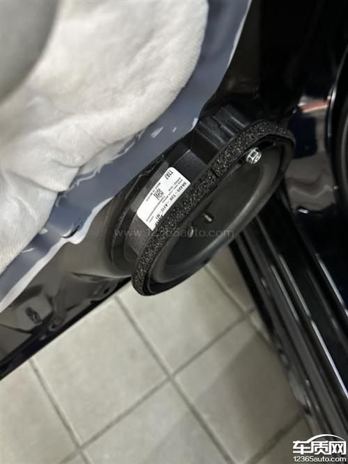 主音响一个响一个不响图标