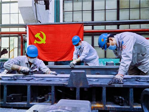 动力引擎红色引擎图标