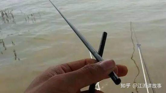 鱼竿一二节断了怎么配节图标