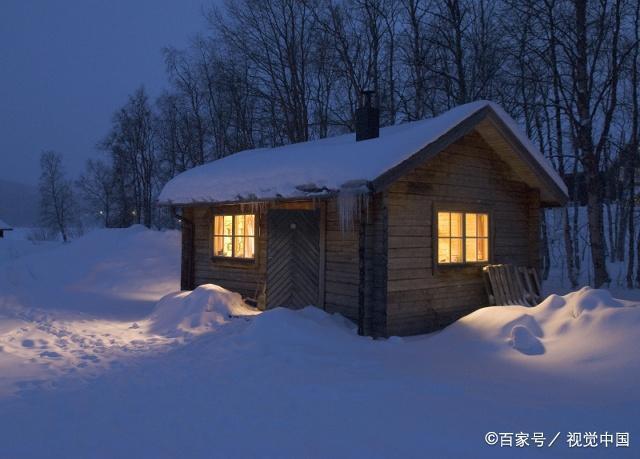 独自一人身处阴暗的小屋下载图标