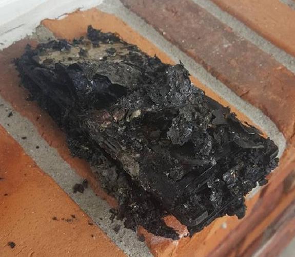 干电池爆炸的威力图标