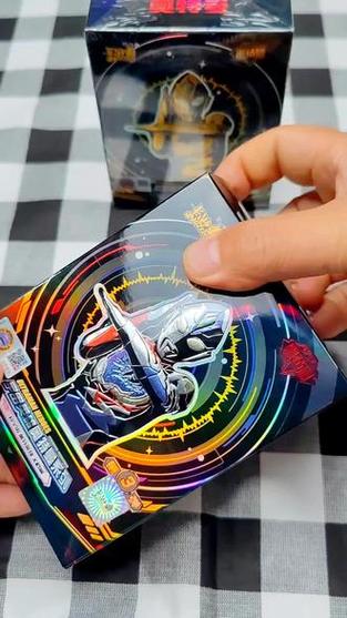 绝版奥特曼卡包截图