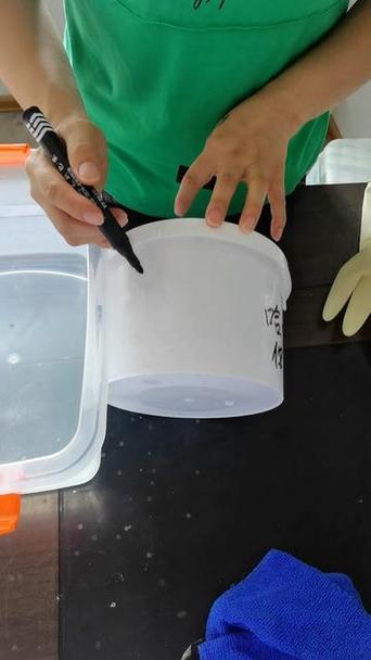 马克笔印在塑料上如何去掉图标