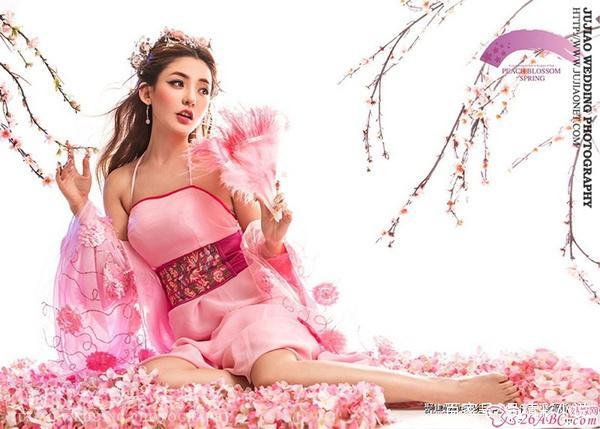 小说炼尽乾坤图标