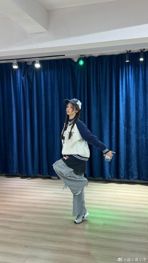 沈阳博主跳跃的音符本人截图