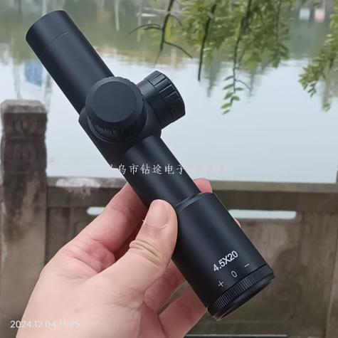 弹弓瞄准镜怎样安装图标