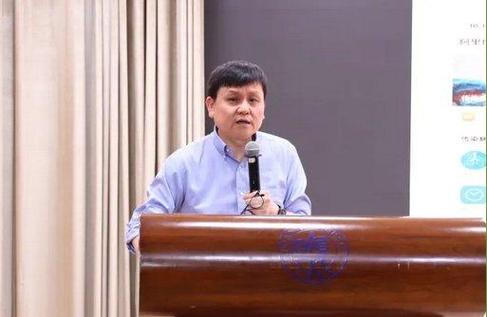 杨苏医生简历介绍图标