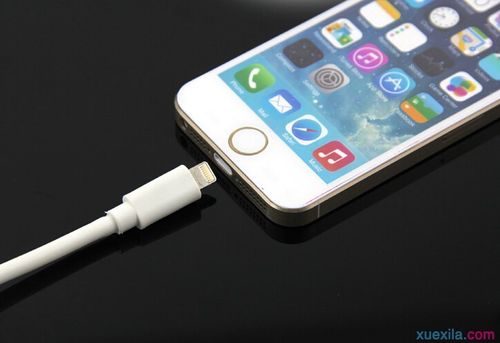 新iphone第一次充电图标