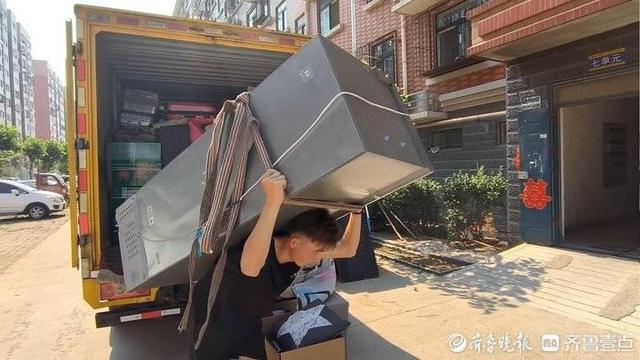 正常人搬100斤吃力吗图标