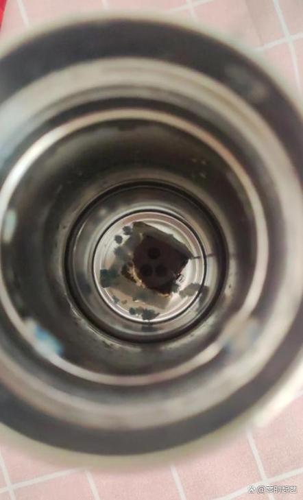 保温杯装了热水打不开截图