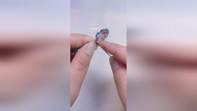 龙虾扣的正确戴法图解视频截图