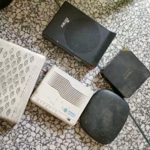 天翼网关显示光纤红灯是怎么回事截图