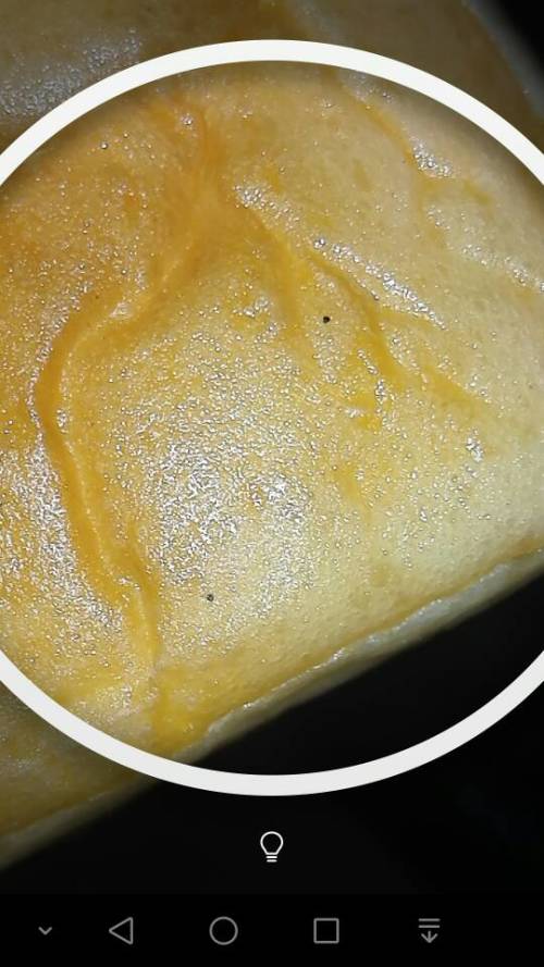 面包上出现小黑点还能吃吗