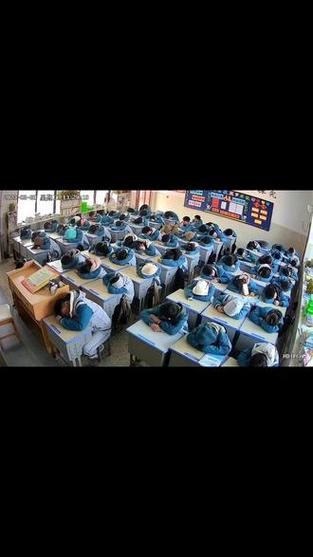 教室监控图片