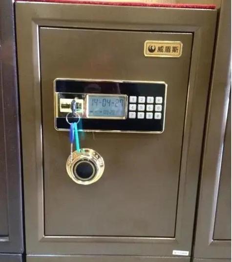 不换锁只换锁芯安全吗图标